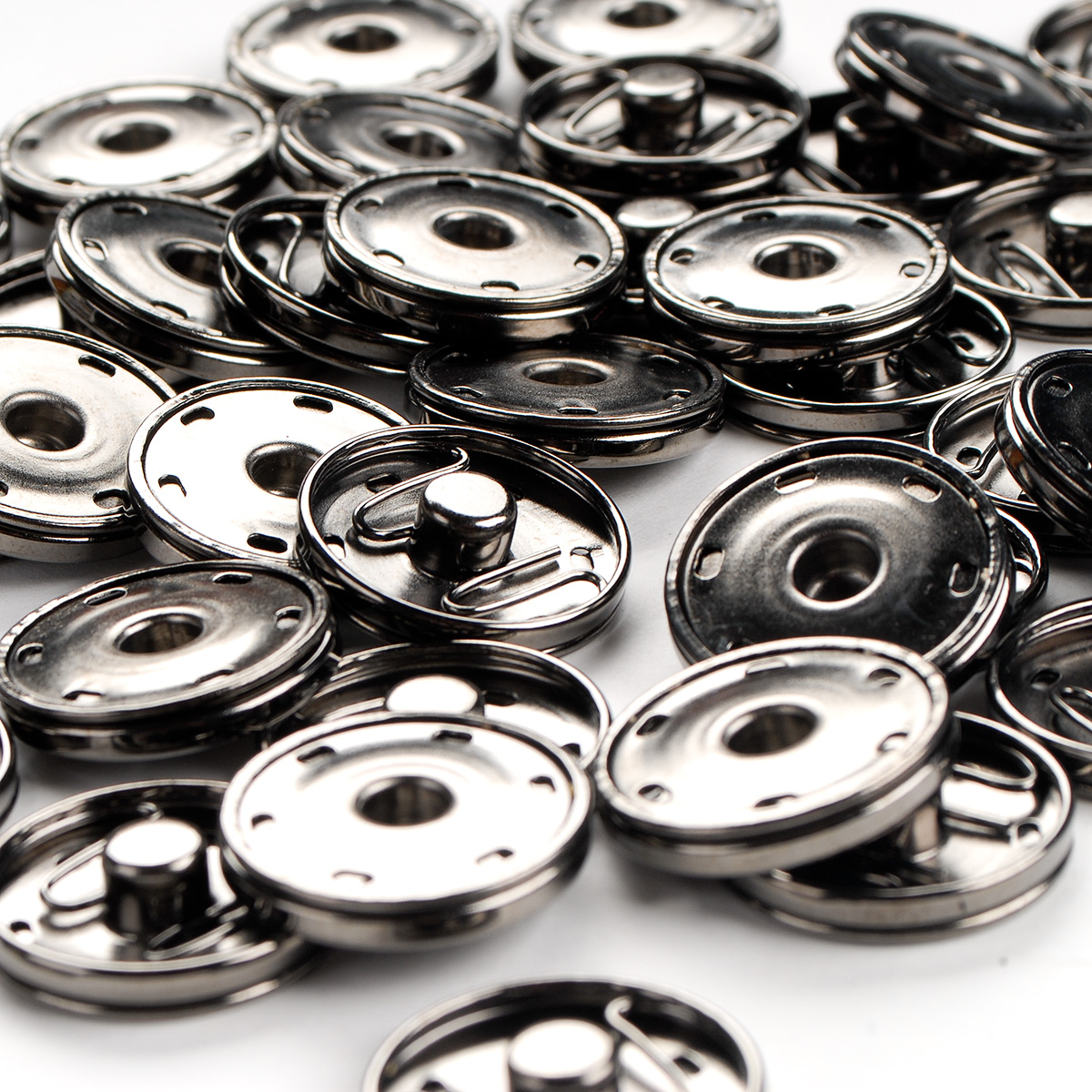 Patentky kovové velikost 25mm nikl tmavý | MarLen.cz